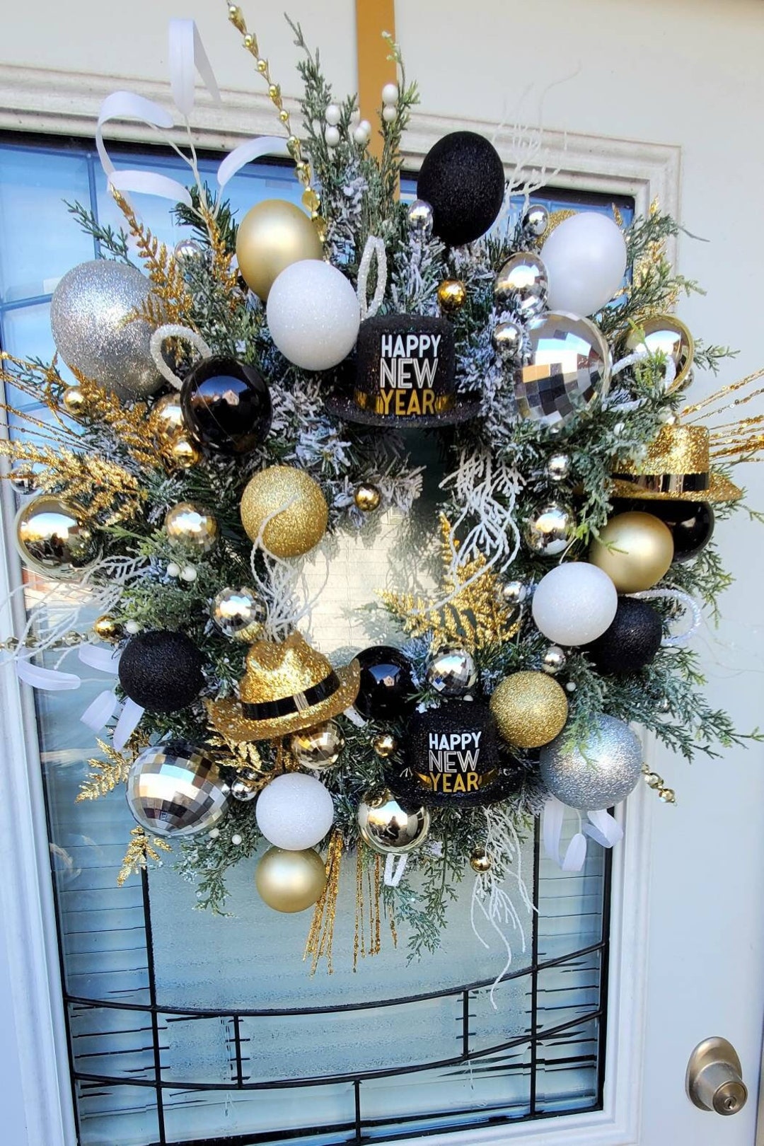 Elegant New Years Wreath Happy New Year Flock Ornament Bulb - Etsy
