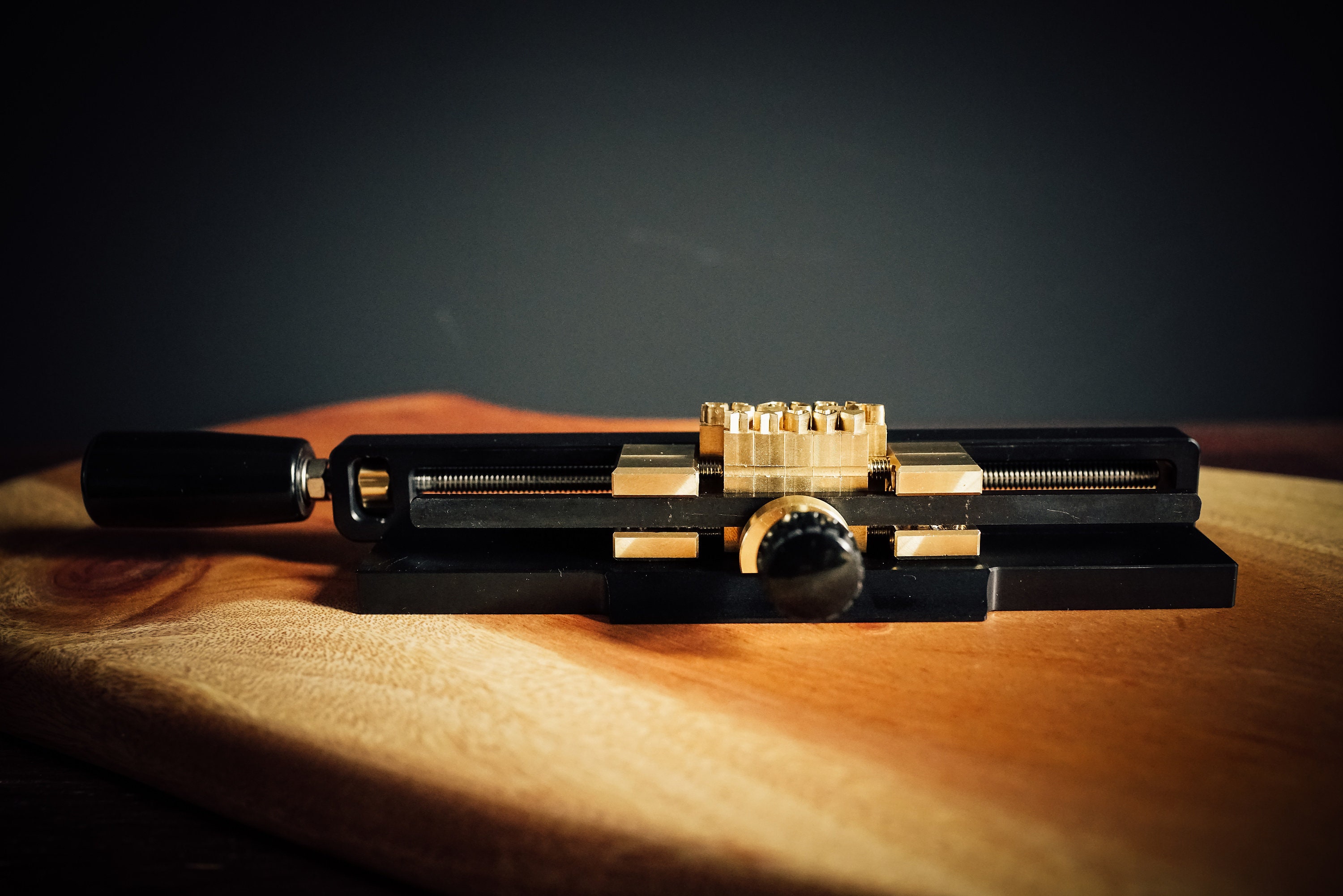 Dreamfactory Font Holder: Brass & Aluminum Hot Stamping Machine - Etsy