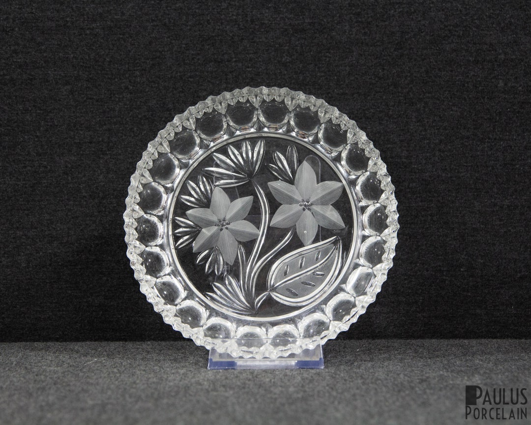 A Beautiful Partly Hand Cut Crystal Dish or Small Serving Dish or ...