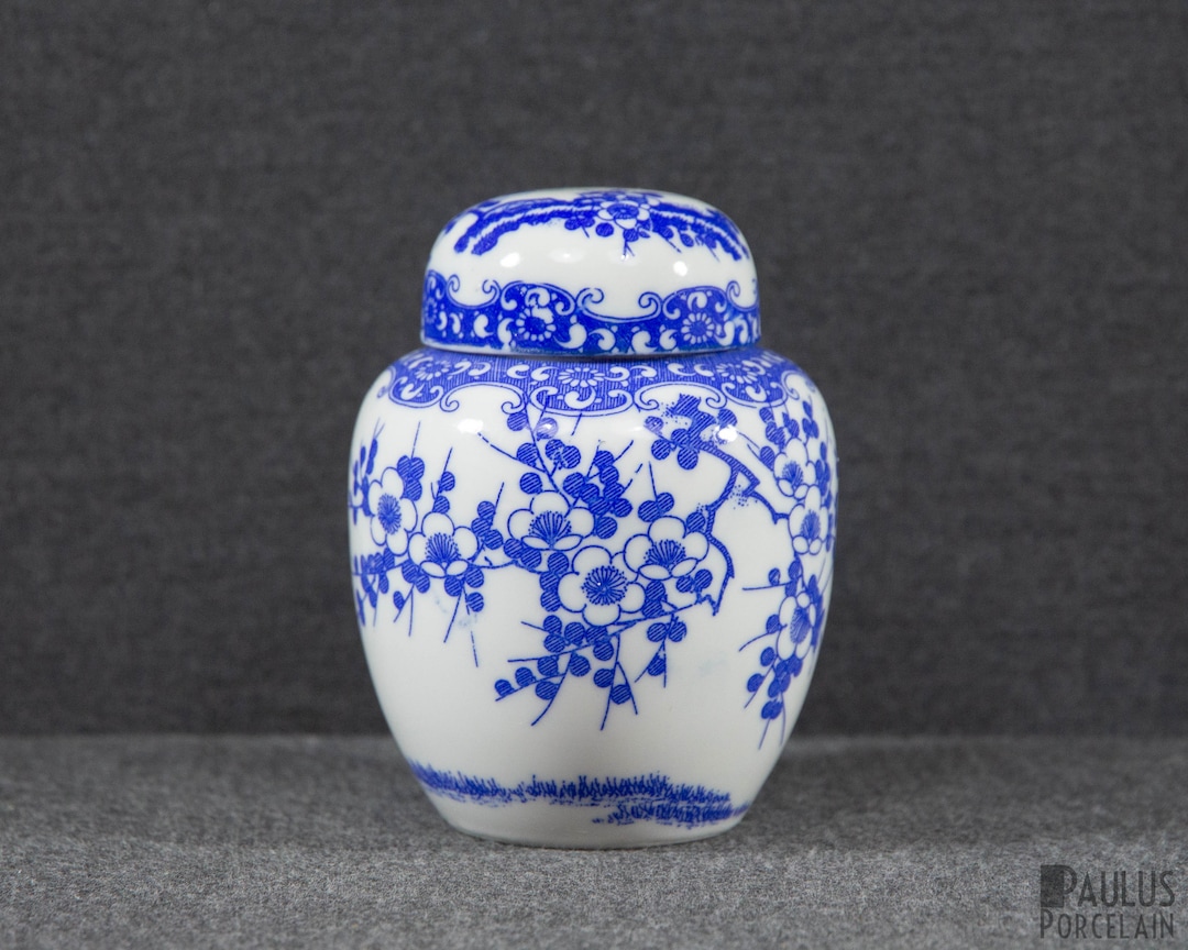 Vintage Japanese Nippon Tokusei Porcelain Small Lidded Jar - Etsy