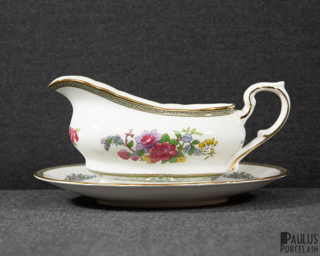 A Beautiful Paragon Tree of Kashmir Sauce or Gravy Boat With Underplate ...