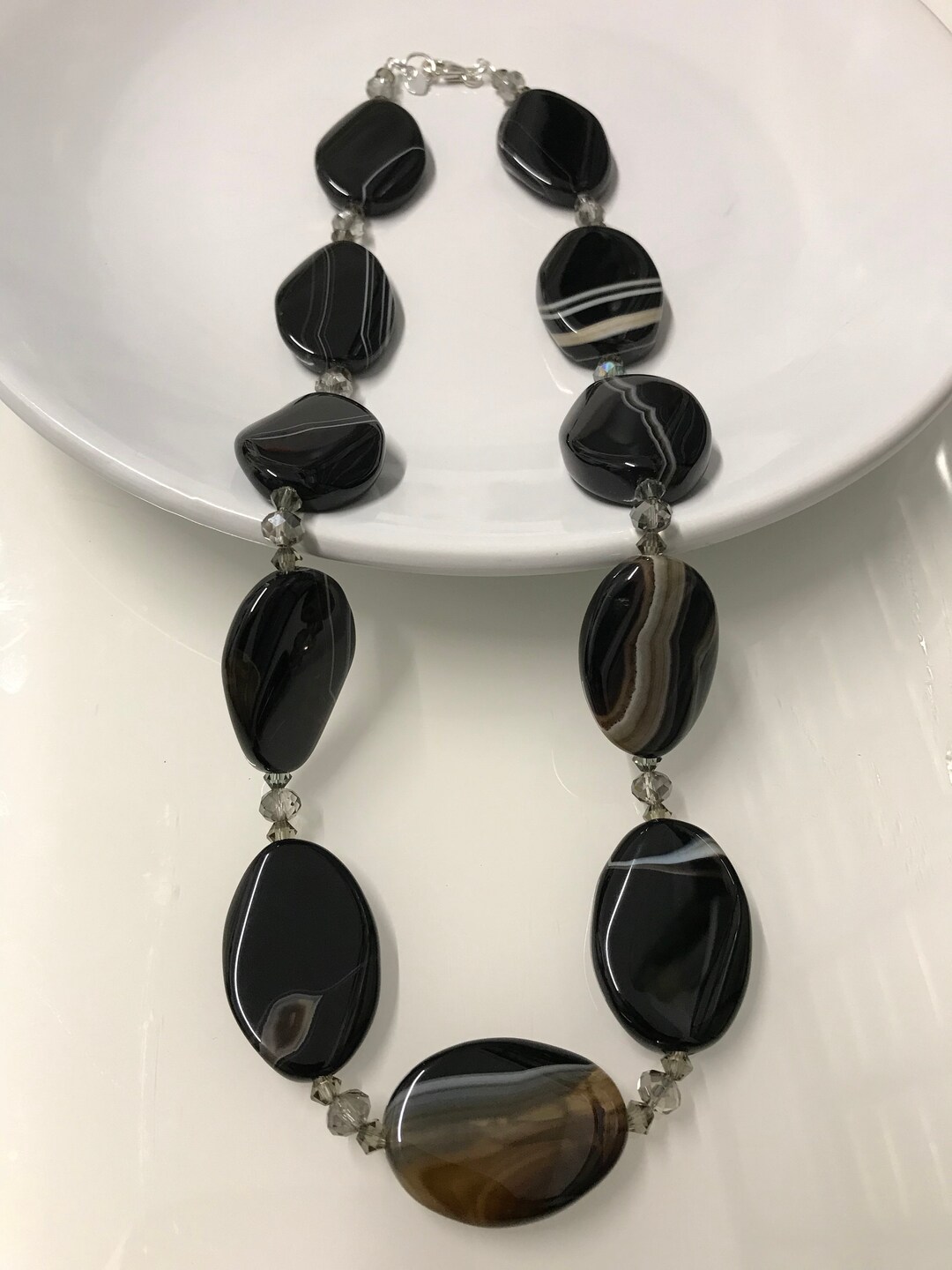 Banded Agate Beads Bold Ladies Fashion, Beautiful Stunning Ladies ...