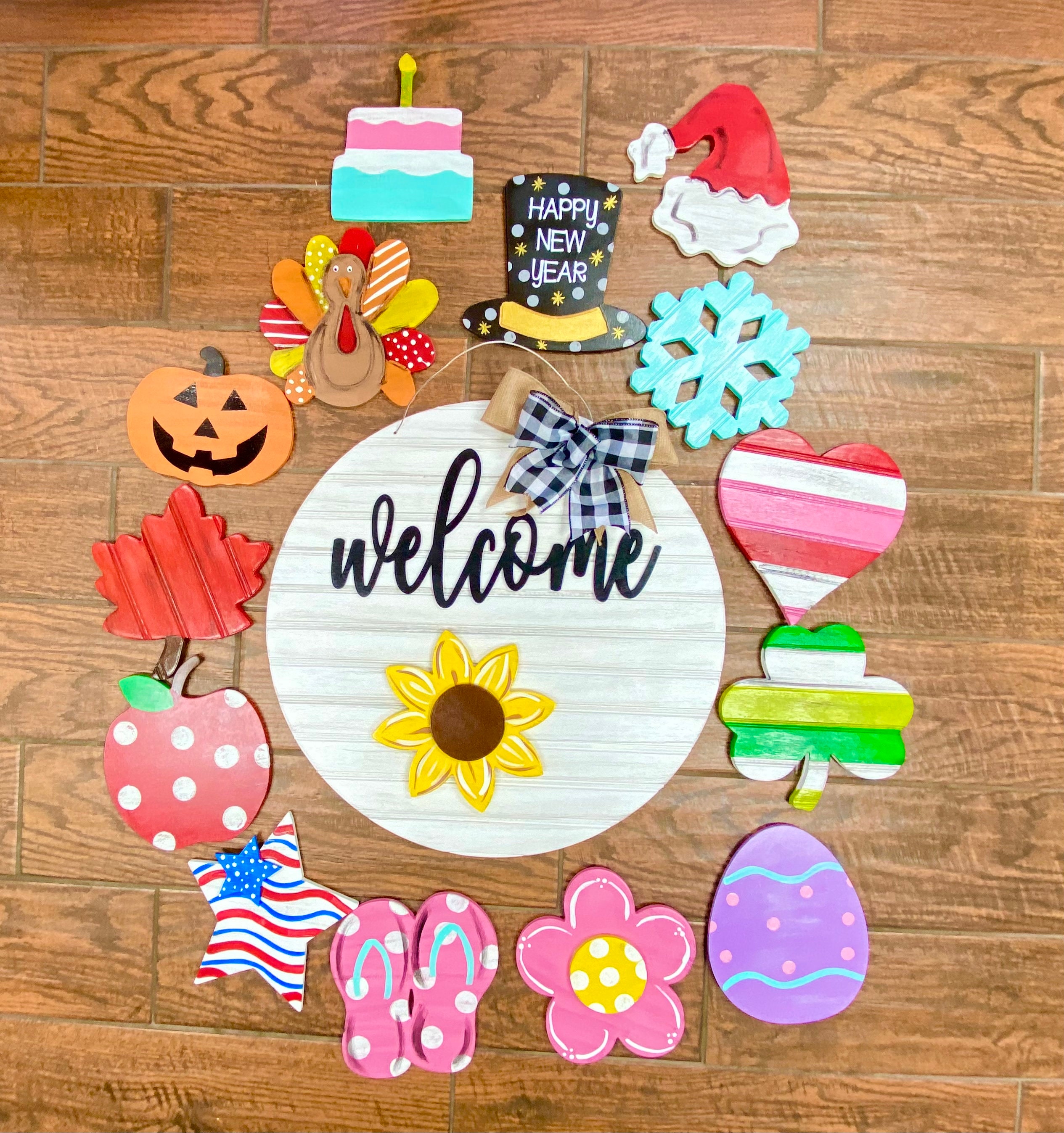 Welcome/hello Interchangeable Wood Circle Door Hanger Sign - Etsy