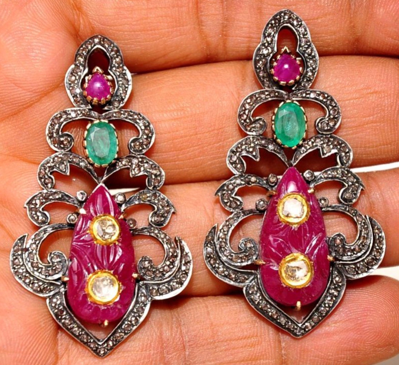 Antique 14K 23K Carved African Ruby Emerald Diamond Mughal India ...