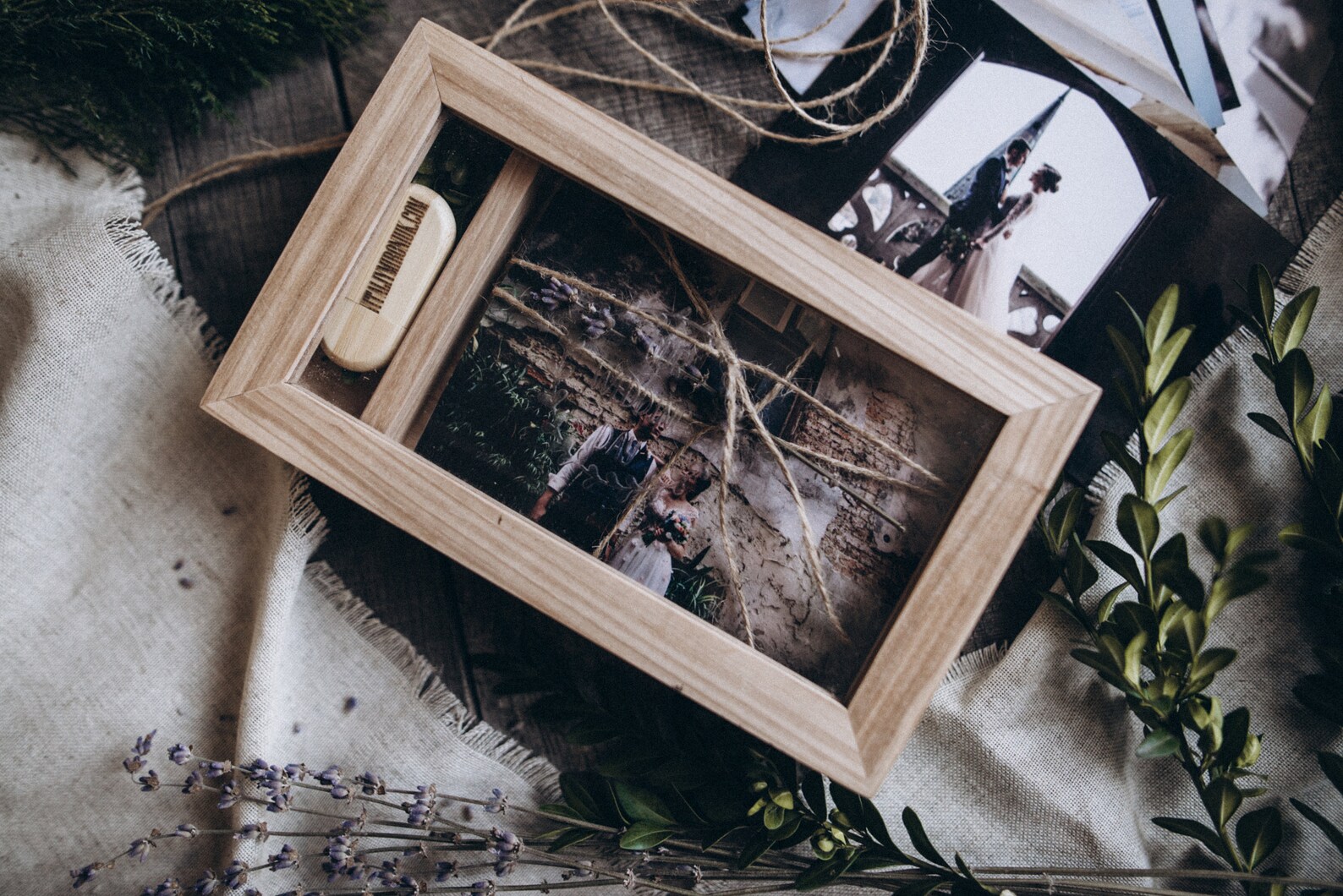 Wood Photo Box for Photo 5x7 & USB Box Holder 5x7 | Etsy