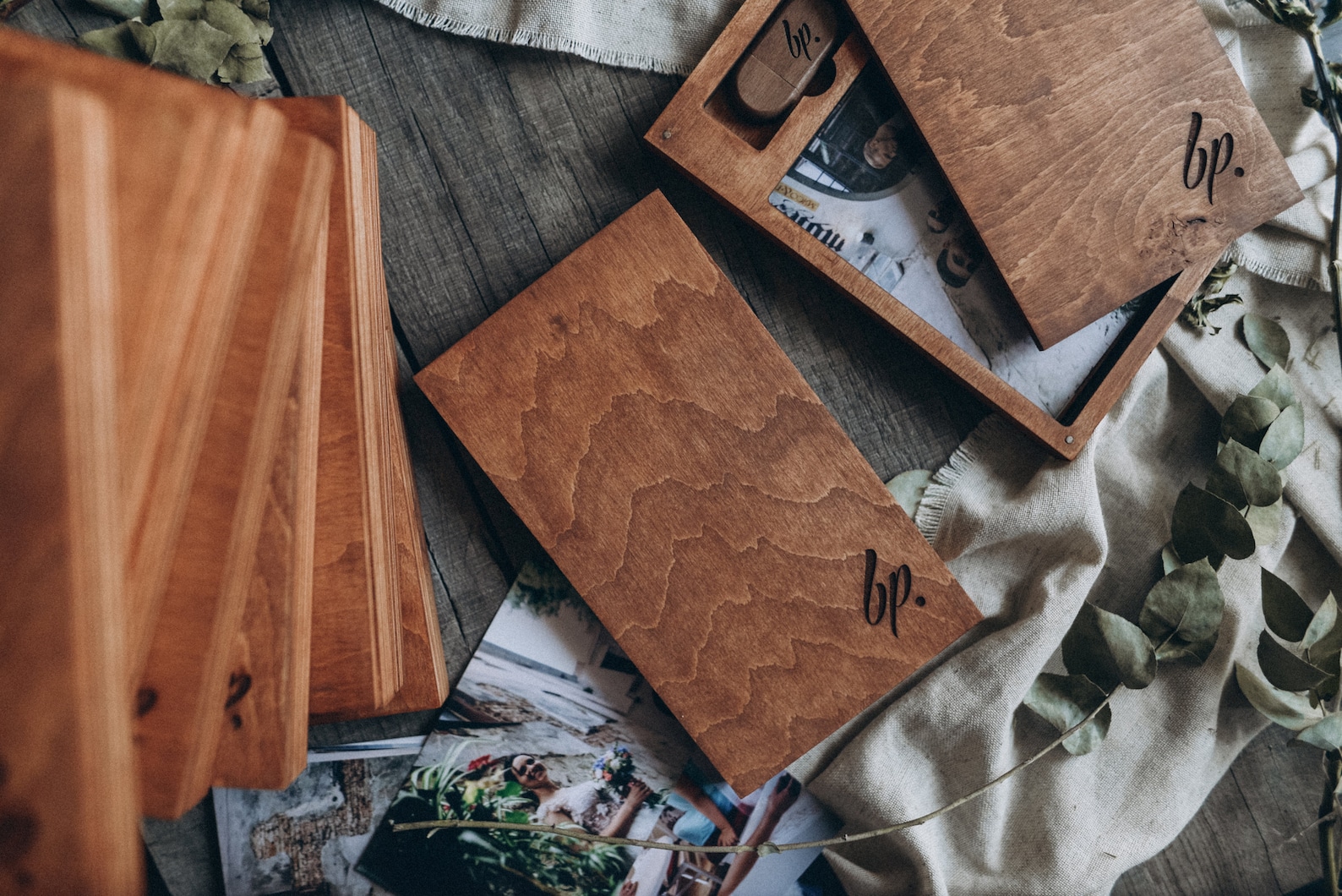 Wooden Photo Box 6x8(15x21) for Photo Packaging With Compartment for ...