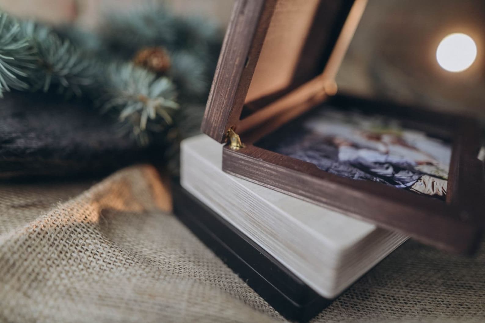 Wooden Photo Box for 4x6 Photos, Wedding Photo Box With Personalized ...