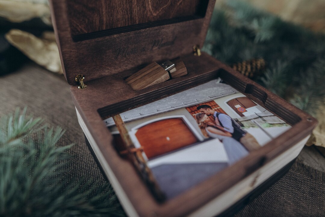 Wooden Photo Box for 6x8 Photos and Usb 3.0, Wedding Photo Box With ...