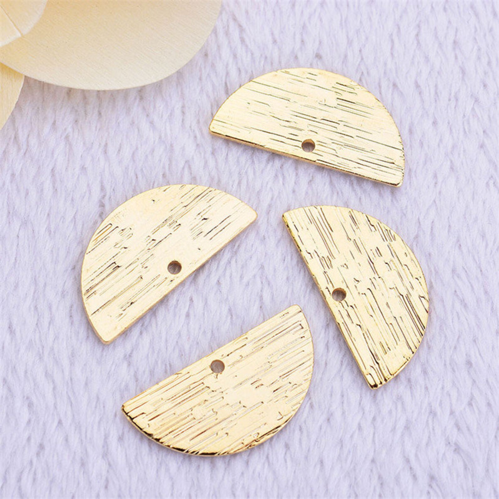 20pcs Real Gold Plated Half Circle Hammered Pendantgeometric - Etsy