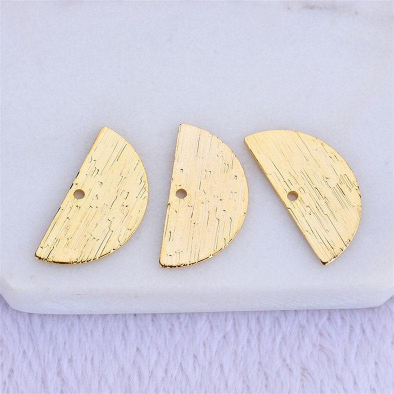 20pcs Real Gold Plated Half Circle Hammered Pendantgeometric - Etsy