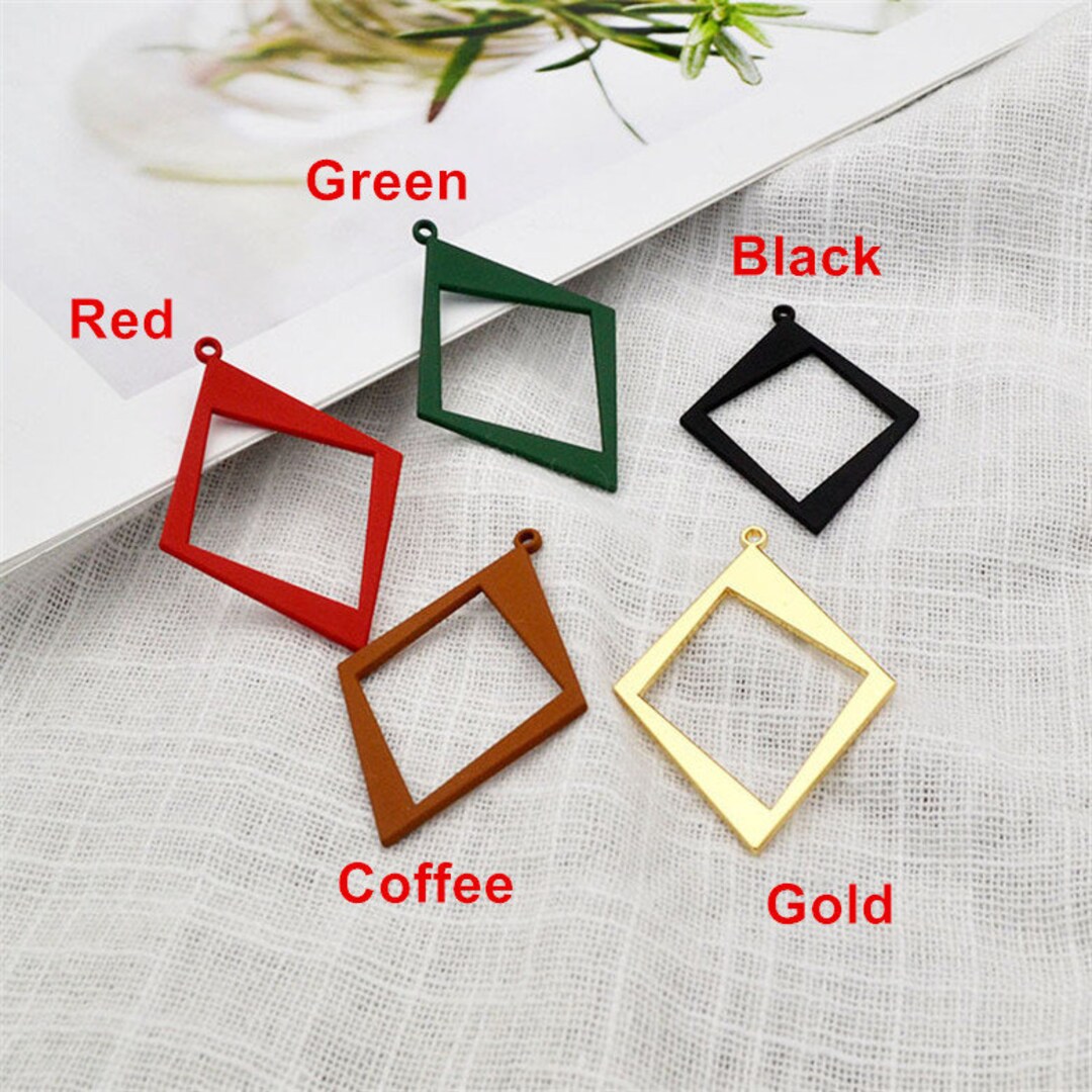10pcs Hollow Rhombus Geometric Shape Painted Pendant Charm, Painted ...