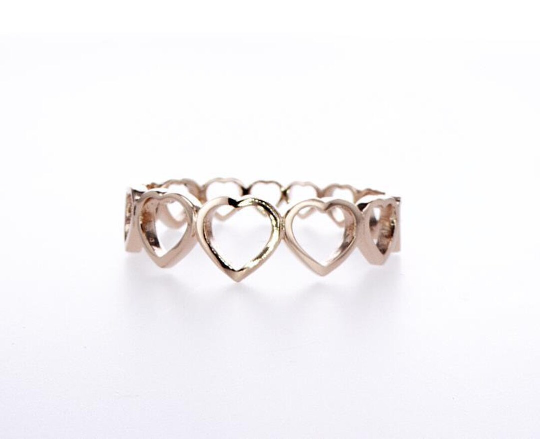 Minimalist Heart Band Ring Heart Shape Ring Band for Women Engagement ...