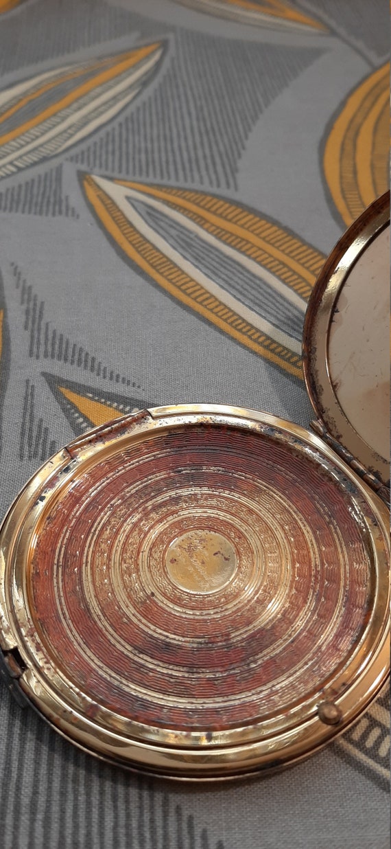 Elgin American Gold Tone compact, Round Compact, Deco… - Gem