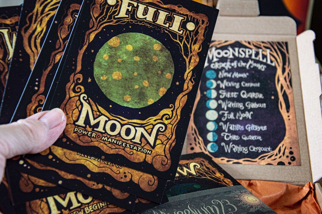 8 Phases of the Moon Card Gift Set, Moon Phases, Wiccan Altar, Moon Art ...