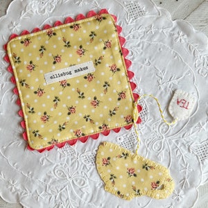 Rosebud Embroidered Oversized Mug Rug and Bookmark Gift Set Your Choice ...