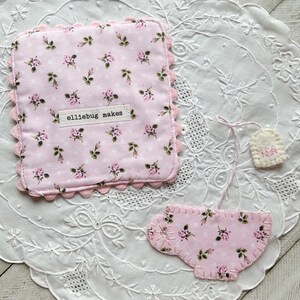 Rosebud Embroidered Oversized Mug Rug and Bookmark Gift Set Your Choice ...