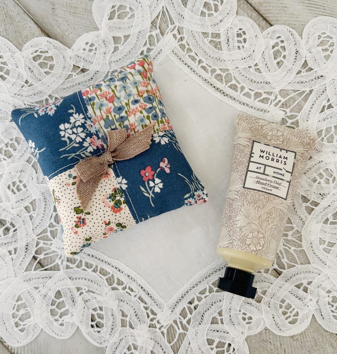 Lavender Sachet Gift Set: Joanne’s Bouquet Liberty Print Patchwork ...
