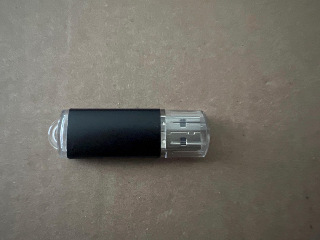 32GB USB Stick Drive for Janome Embroidery Machines - Etsy