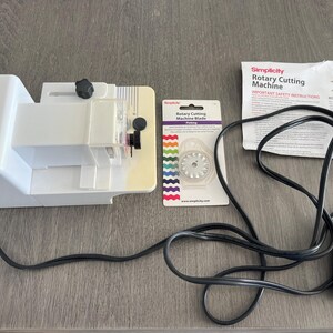 Simplicity Rotary Fabric Cutting Machine With 1 Blade - Etsy