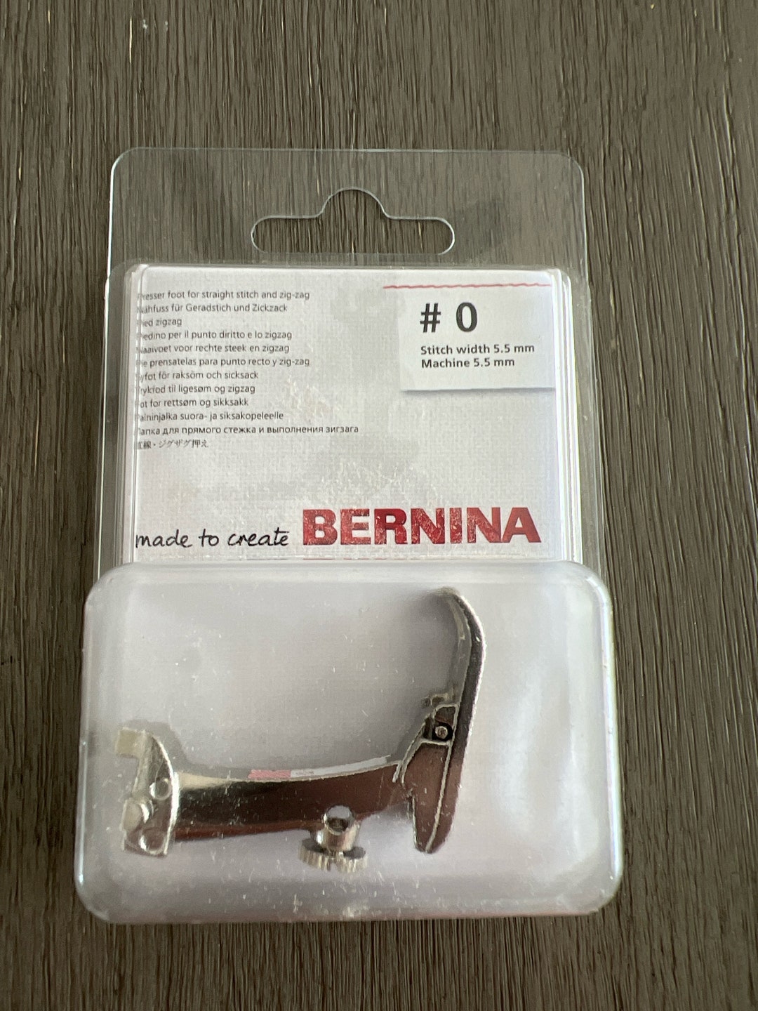 Bernina #0 Zigzag and Straight Stitch Foot - Etsy