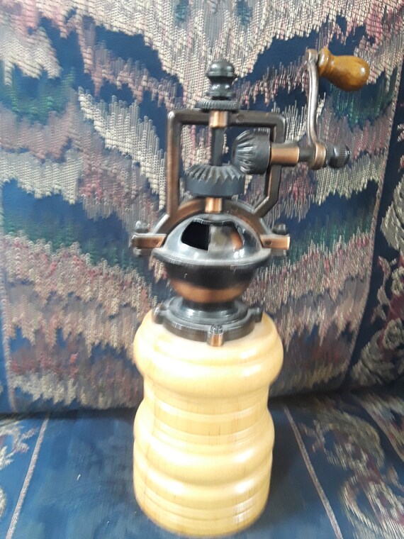 Vintage Pepper Grinder Just for Display | Etsy