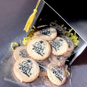 Graduation Cookie Favors. Sugar Cookies. Class of 2025 Graduation. High ...