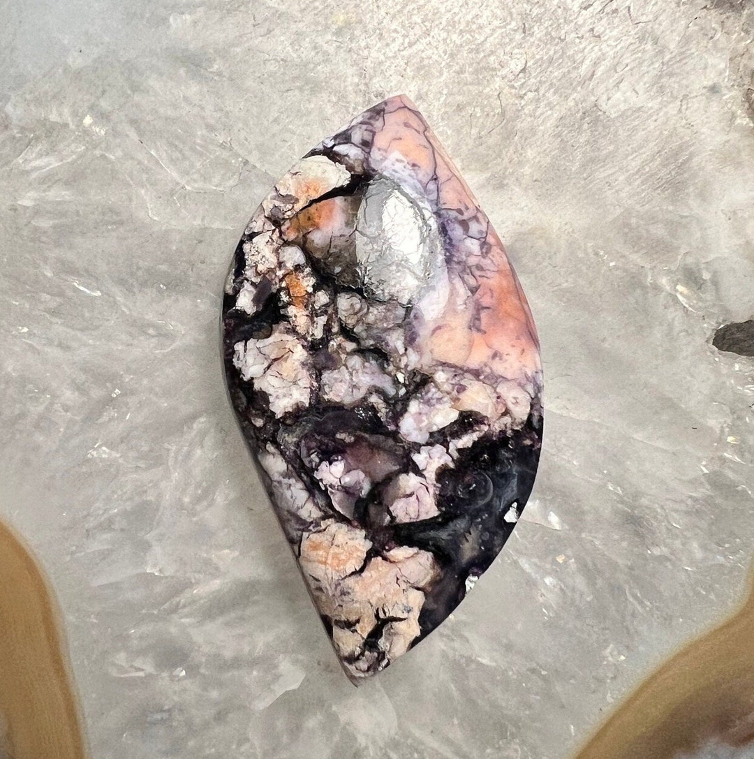 Tiffany Stone Cabochon, Bertrandite Cab, Fluorescent Stone, Purple ...