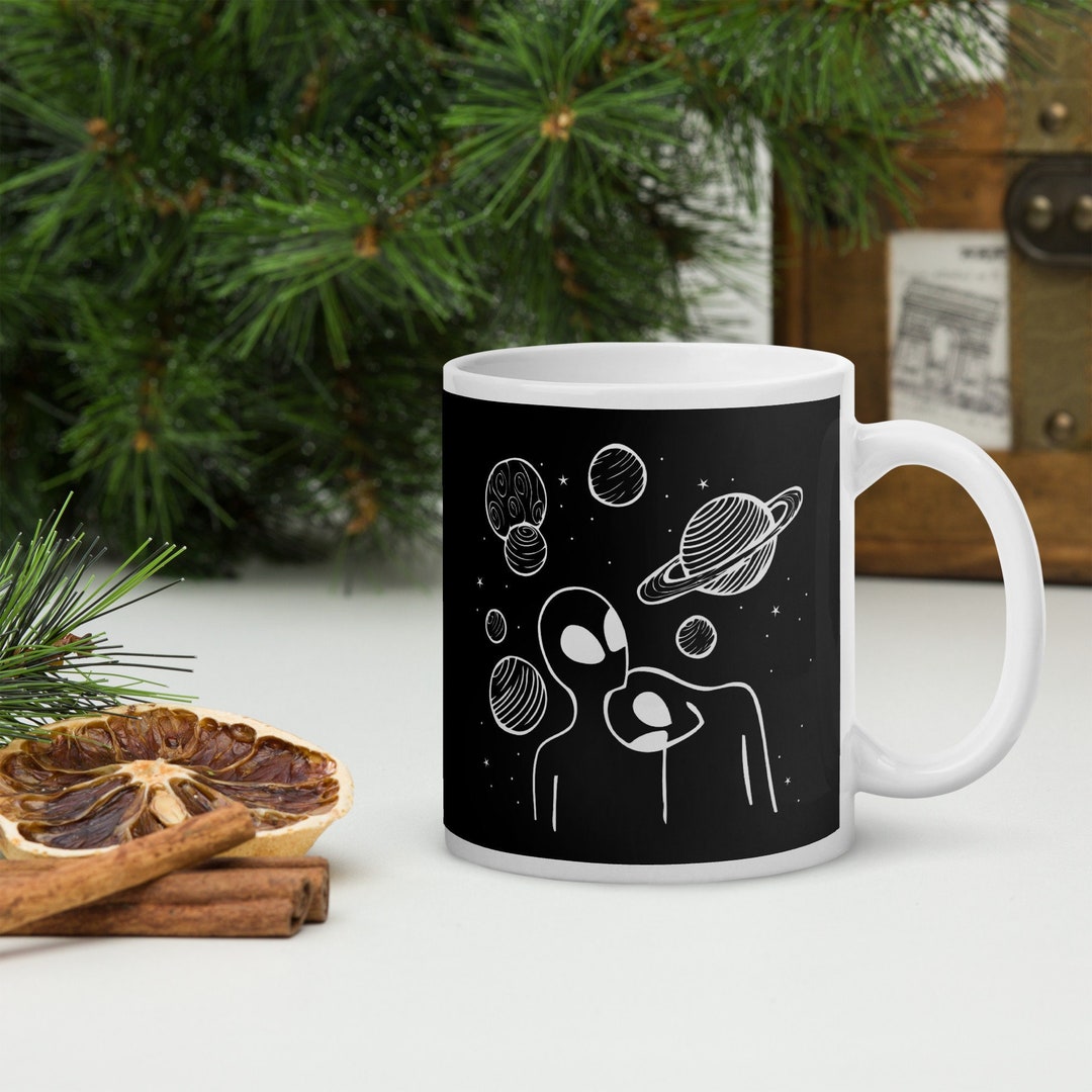 Alien Love Mug, Glossy Ufo Coffee Cup, Cute Cosmic Aliens Tea Mug, ET ...