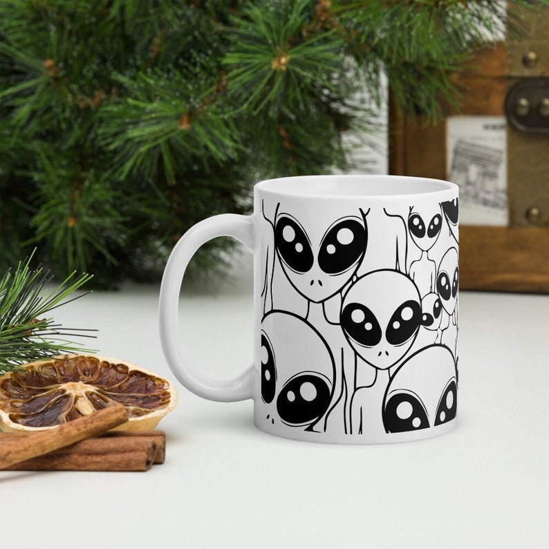Alien White Glossy Mug Fun Ufo Coffee Cup Cosmic Aliens Tea - Etsy