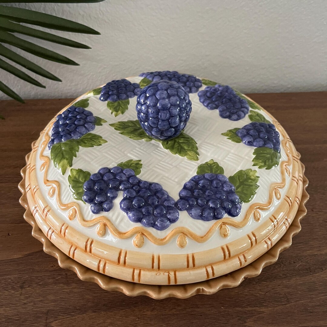 Vintage Blueberry Pie Plate With Lid by Norcrest - Etsy