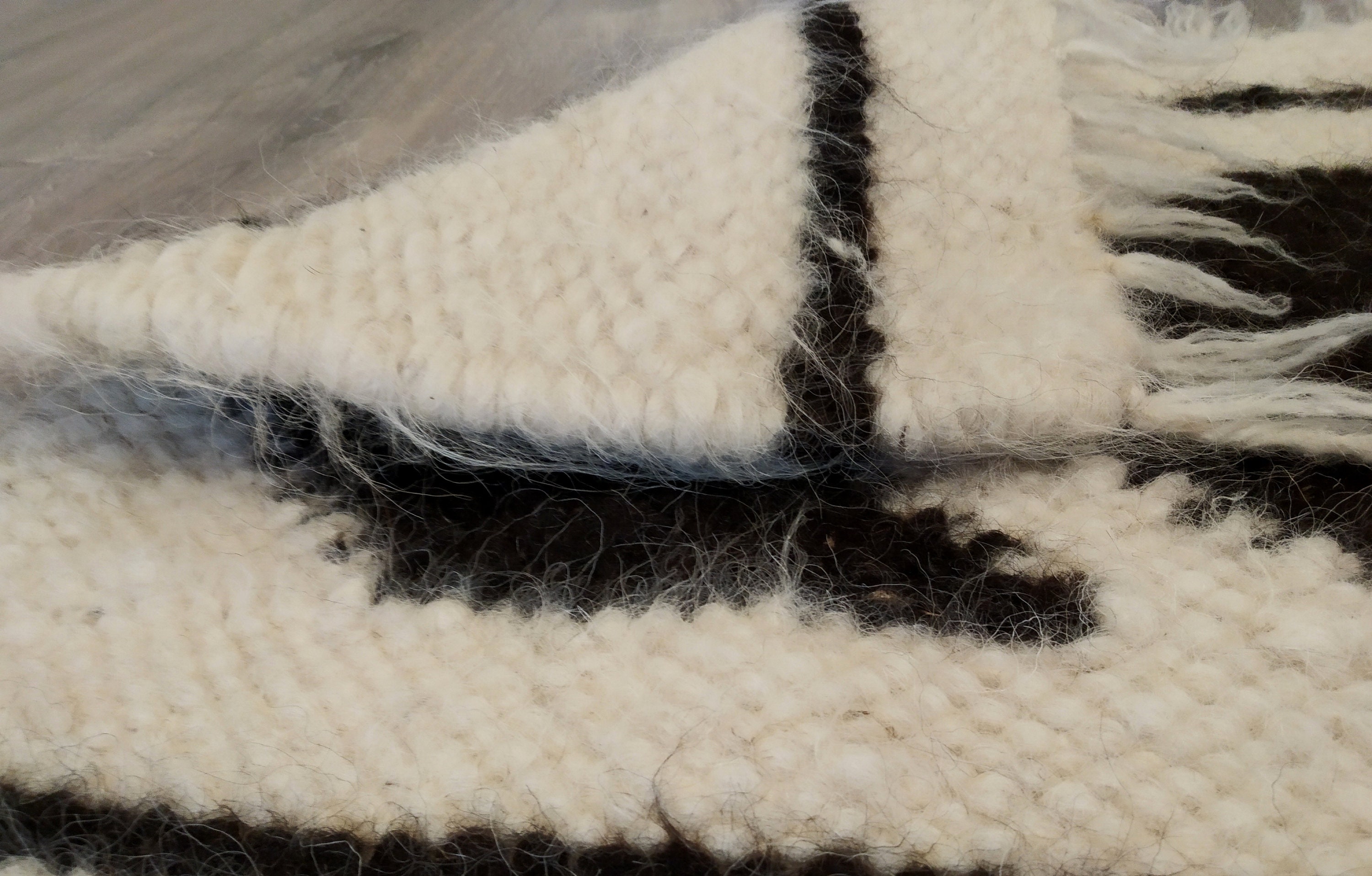 White and Black Aztec Wool Area Rug 67 х 76 White - Etsy