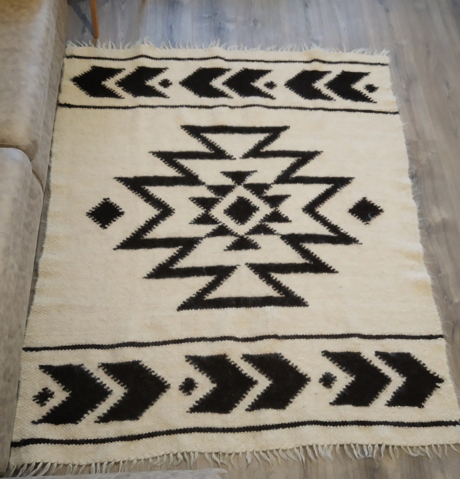 White and Black Aztec Wool Area Rug 67 х 76 White - Etsy
