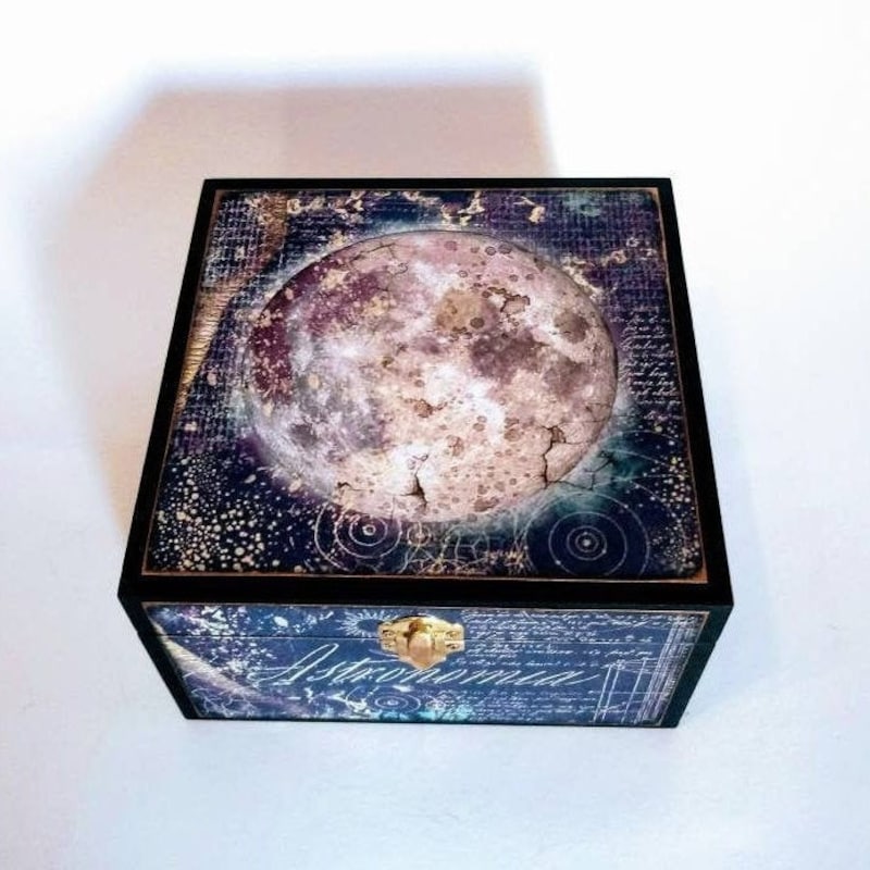 Moon Box - Etsy