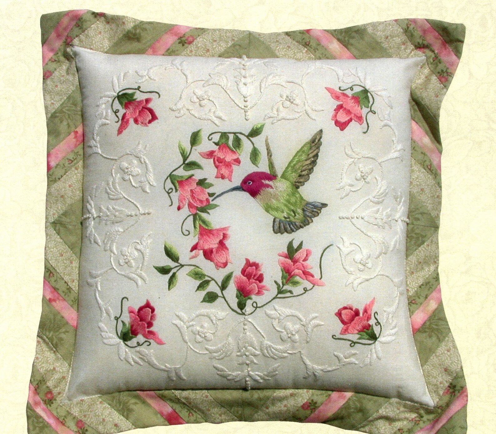 Stitch N Quilt hummingbird by Candamar Designs - Etsy