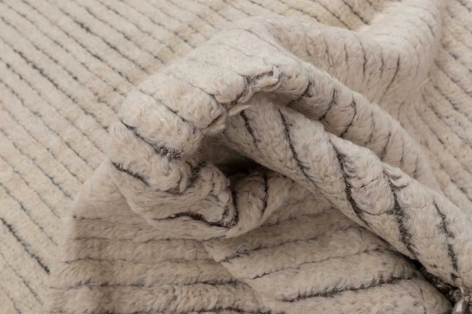 Ivory Grey Wool Rug Moroccan Beni Ourain Berber Hand Knotted Wool Rug ...