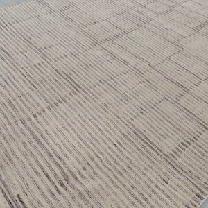 Distressed Wool White Stripe Handknotted Moroccan 100% WOOL Rug free ...