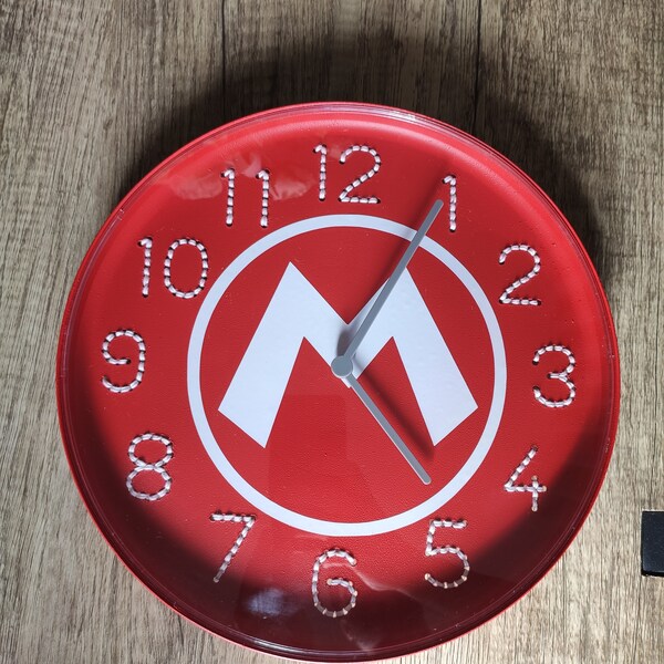 Super Mario Wall Clock - Etsy Ireland