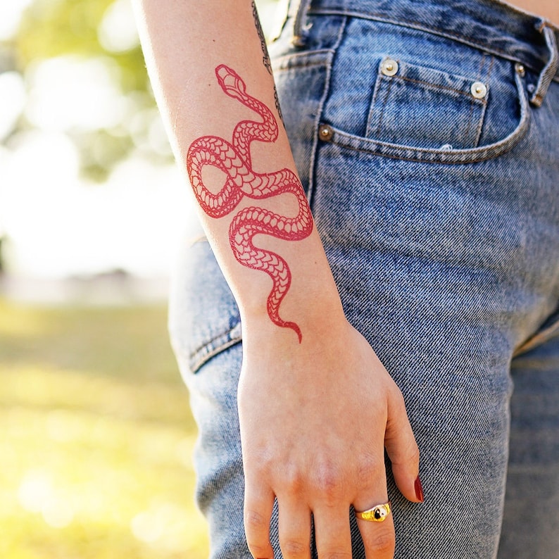Grande serpente rosso - Tatuaggio temporaneo di serpente rosso ...
