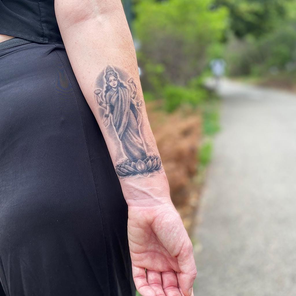 Lakshmi Tattoo - Lakshmi Temporary Tattoo / Mother Goddess / Shri ...