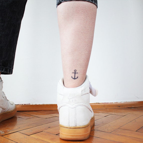 Anker Hart Tatoeage Op Voet