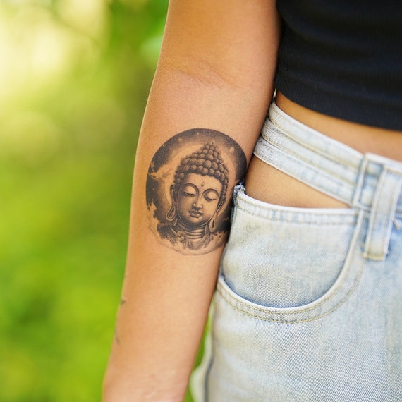Kleine Boeddha Tattoos