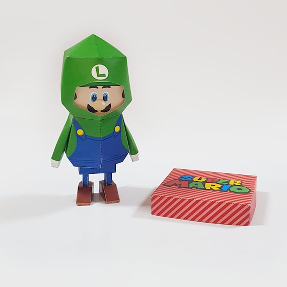 Papercraft Luigi