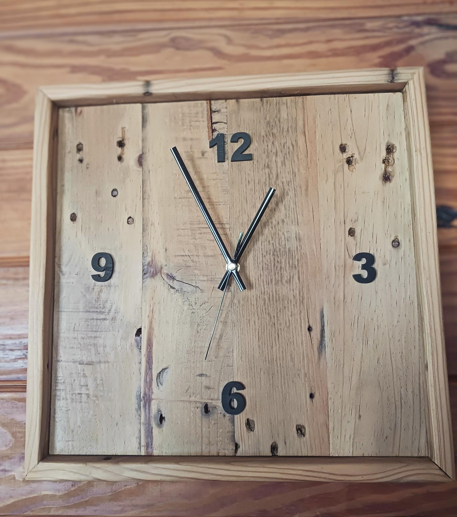 Reclaimed Wood Clock | Farmhouse Clock | Rustic Wall Clock | Cabin ...