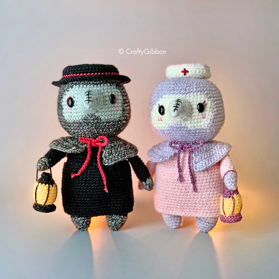 Crochet/amigurumi PDF Pattern: Morley the Plague Doctor/nurse - Etsy