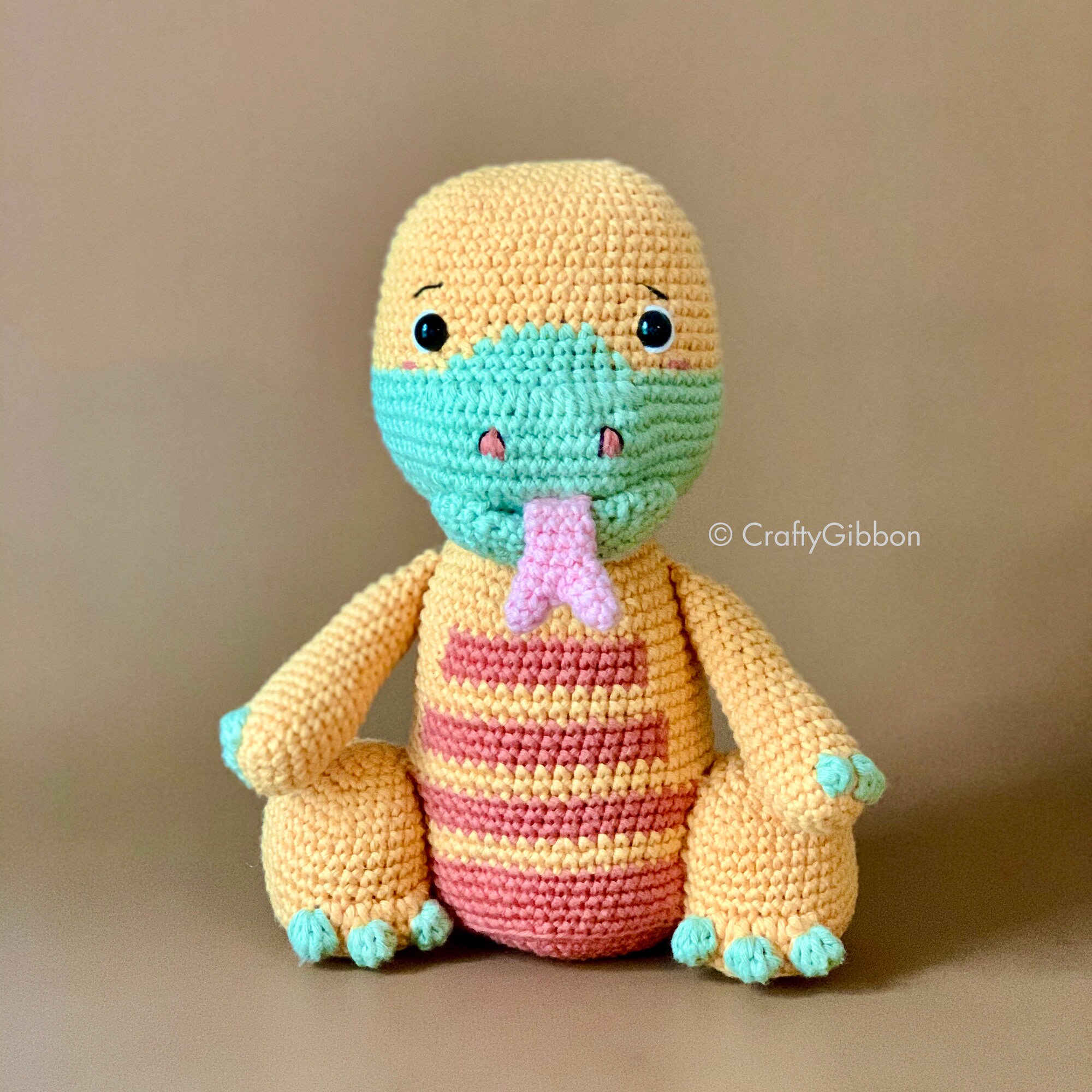 Crochet/amigurumi PDF Pattern: Kimora the Komodo Dragon - Etsy