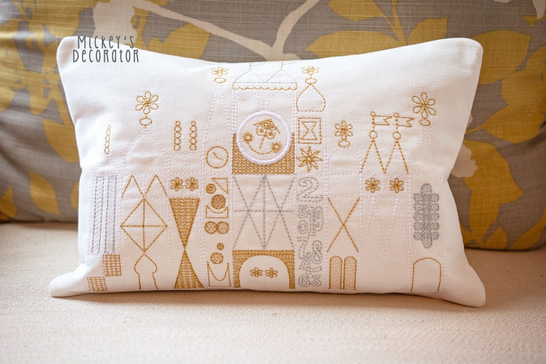 Small World Outline (set of 4) - Digital Embroidery File, 4x4, 5x7 ...