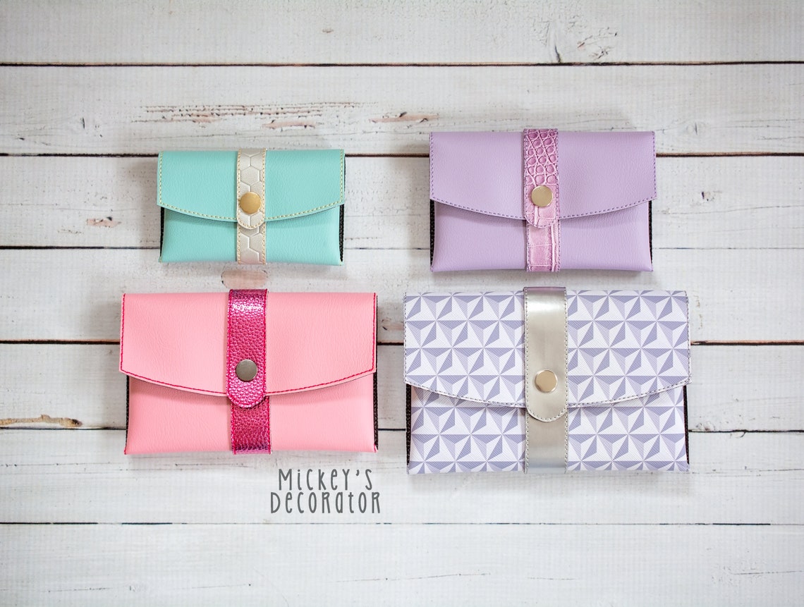 Fold Over Wallet (4 Sizes) - Digital Embroidery File, 5x7, 6x10, 7x12 ...