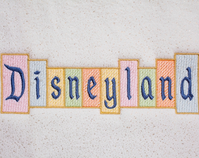 Disneyland Sign 5x7 Digital Embroidery File in the Hoop - Etsy