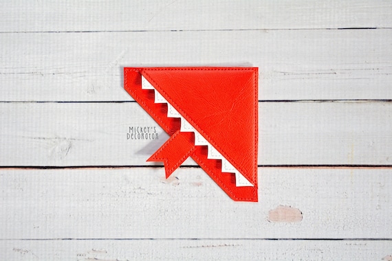 Screaming Letter Corner Bookmark Digital Embroidery File - Etsy