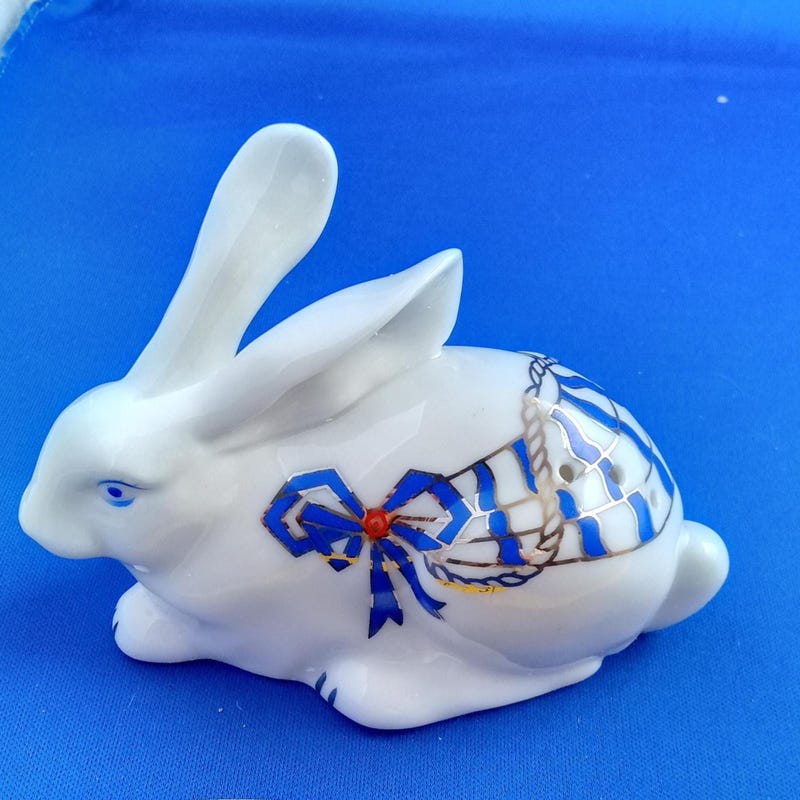 Elizabeth Arden Pomander - Etsy